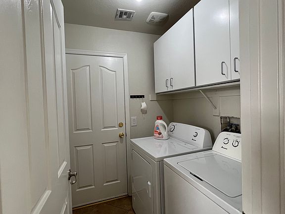 9845 Lenox Crest Pl, Las Vegas, NV 89134 | Zillow