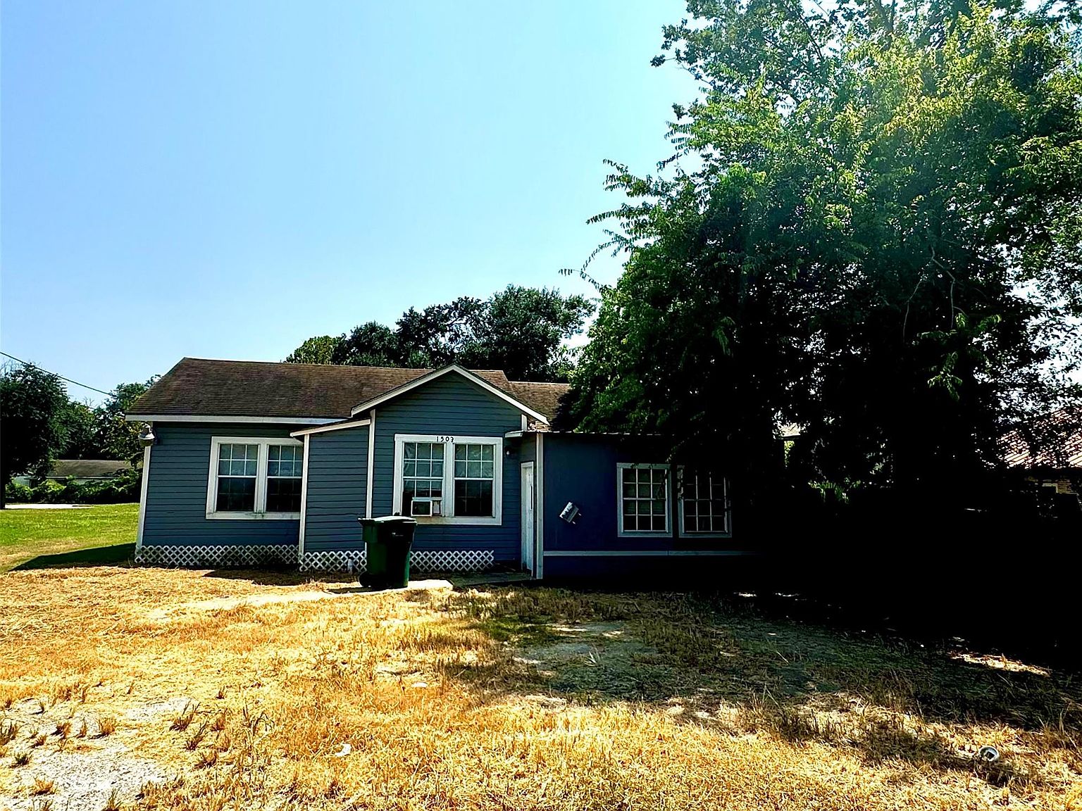 1503 Link Ave, Orange, TX 77630 | MLS #8673306 | Zillow