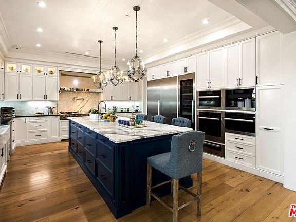 18641 Cassandra St, Tarzana, CA 91356 | Zillow