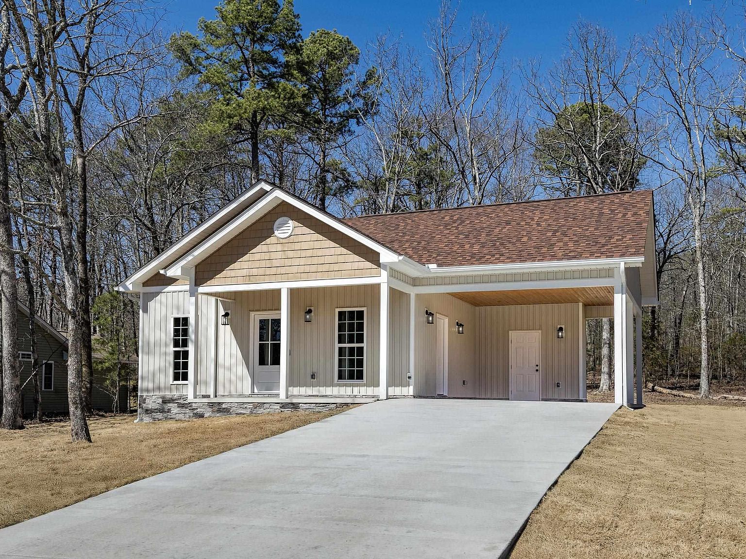170 E Blue Ridge Ter, Fairfield Bay, AR 72088 | MLS #25009860 | Zillow