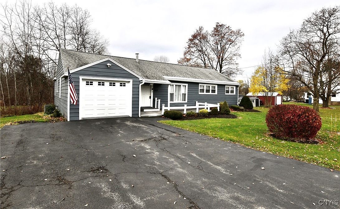 1113 State Route 48 Hwy, Fulton, NY 13069 | Zillow