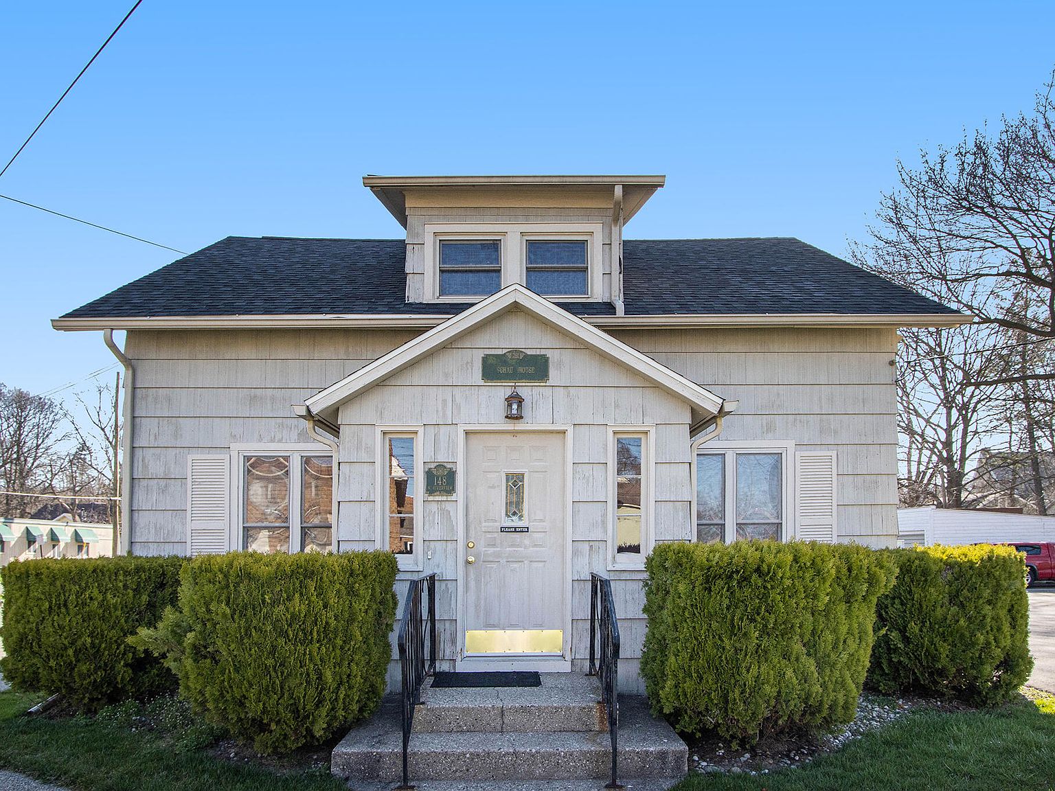 148 N Riverview Dr, Parchment, MI 49004 | Zillow