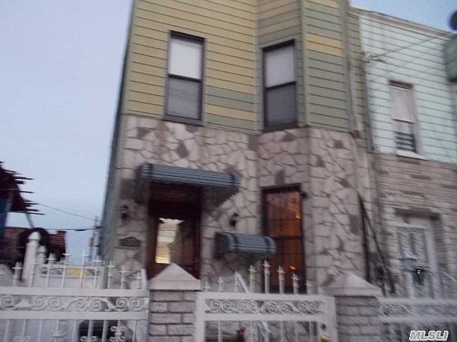 197 Logan St, Brooklyn, NY 11208 | Zillow