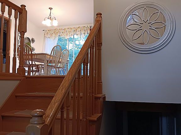 7616 Lakebluff, Gladstone, MI 49837 | Zillow