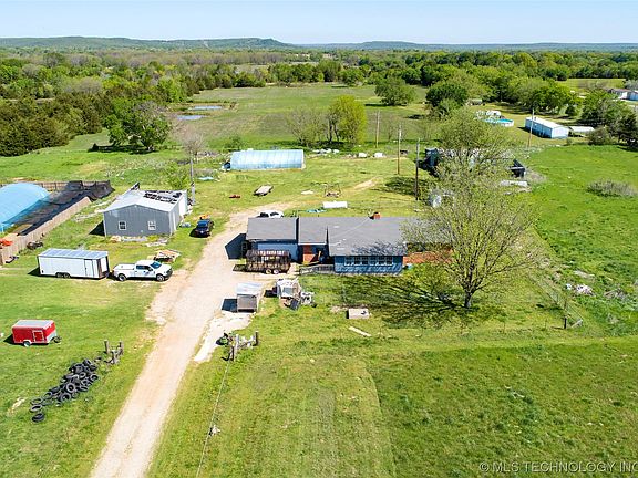 9136 Highway 9, Dustin, OK 74839 | MLS #2311844 | Zillow