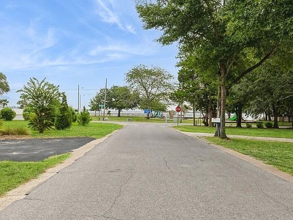 236 Marshall Dr NE, Fort Walton Beach, FL 32547 | Zillow