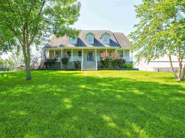 Nichols IA Real Estate - Nichols IA Homes For Sale | Zillow