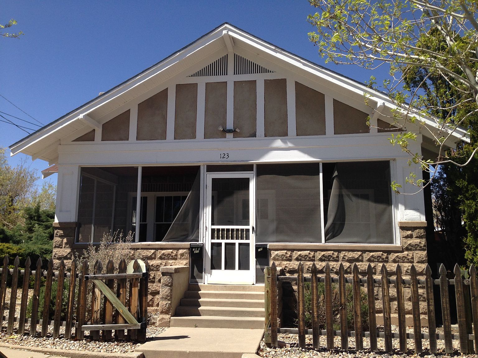 123 Maple St SE, Albuquerque, NM 87106 | Zillow