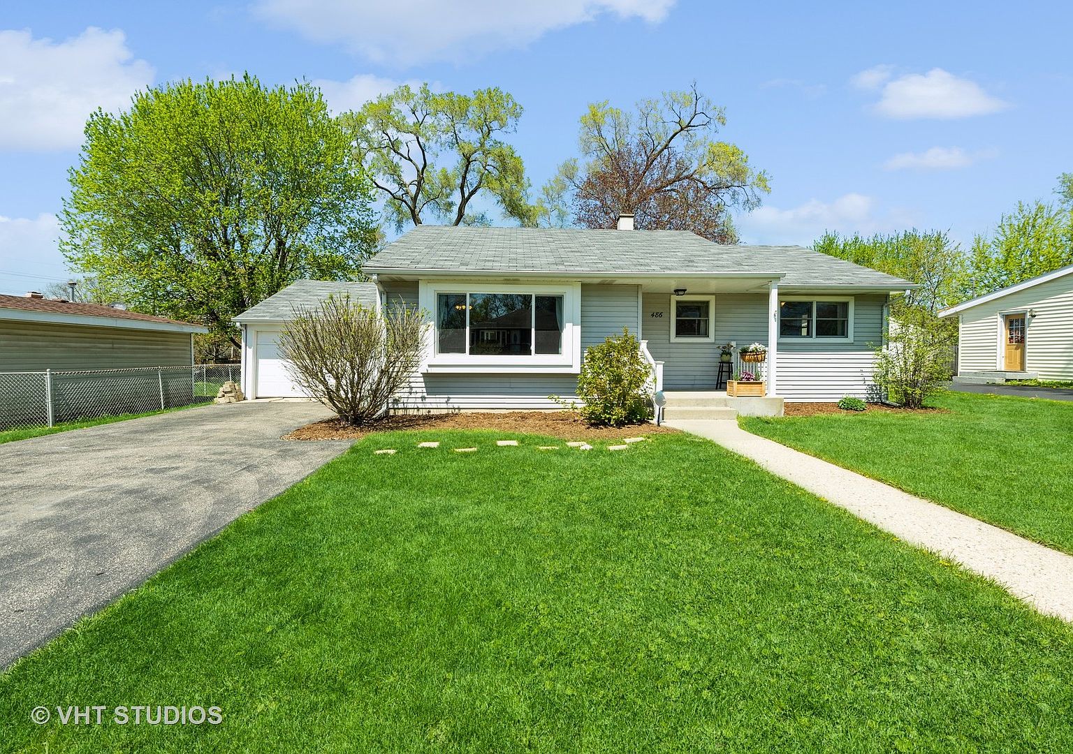 486 W James Way, Cary, IL 60013 | Zillow