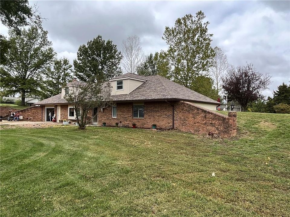 17369 NE County Road 993 Rd, Archie, MO 64725 | Zillow