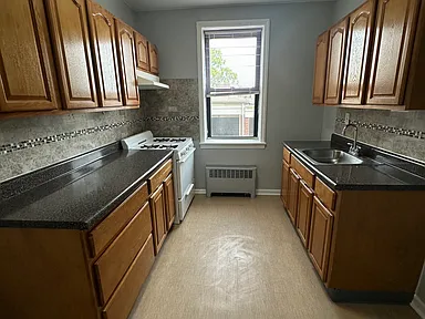 46 Chestnut St East Orange NJ | Zillow