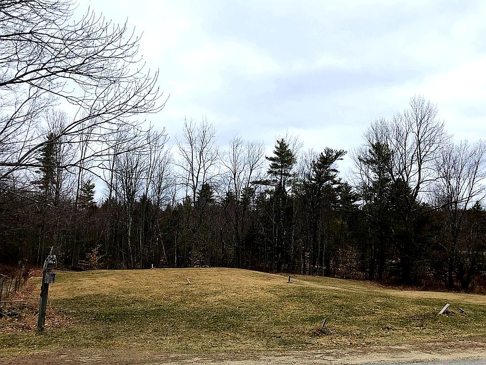 10 Stoneham Rd, Sanbornville, NH 03872 | Zillow