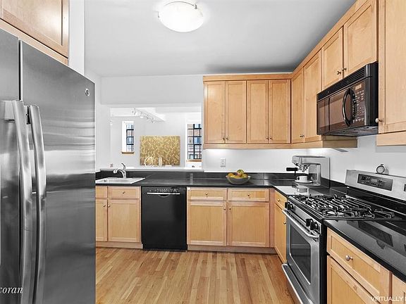 53 N Moore St APT 6E, New York, NY 10013 | Zillow