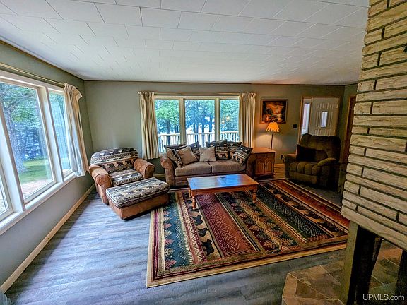 152 W Park Dr, Iron River, MI 49935 | MLS #50144009 | Zillow
