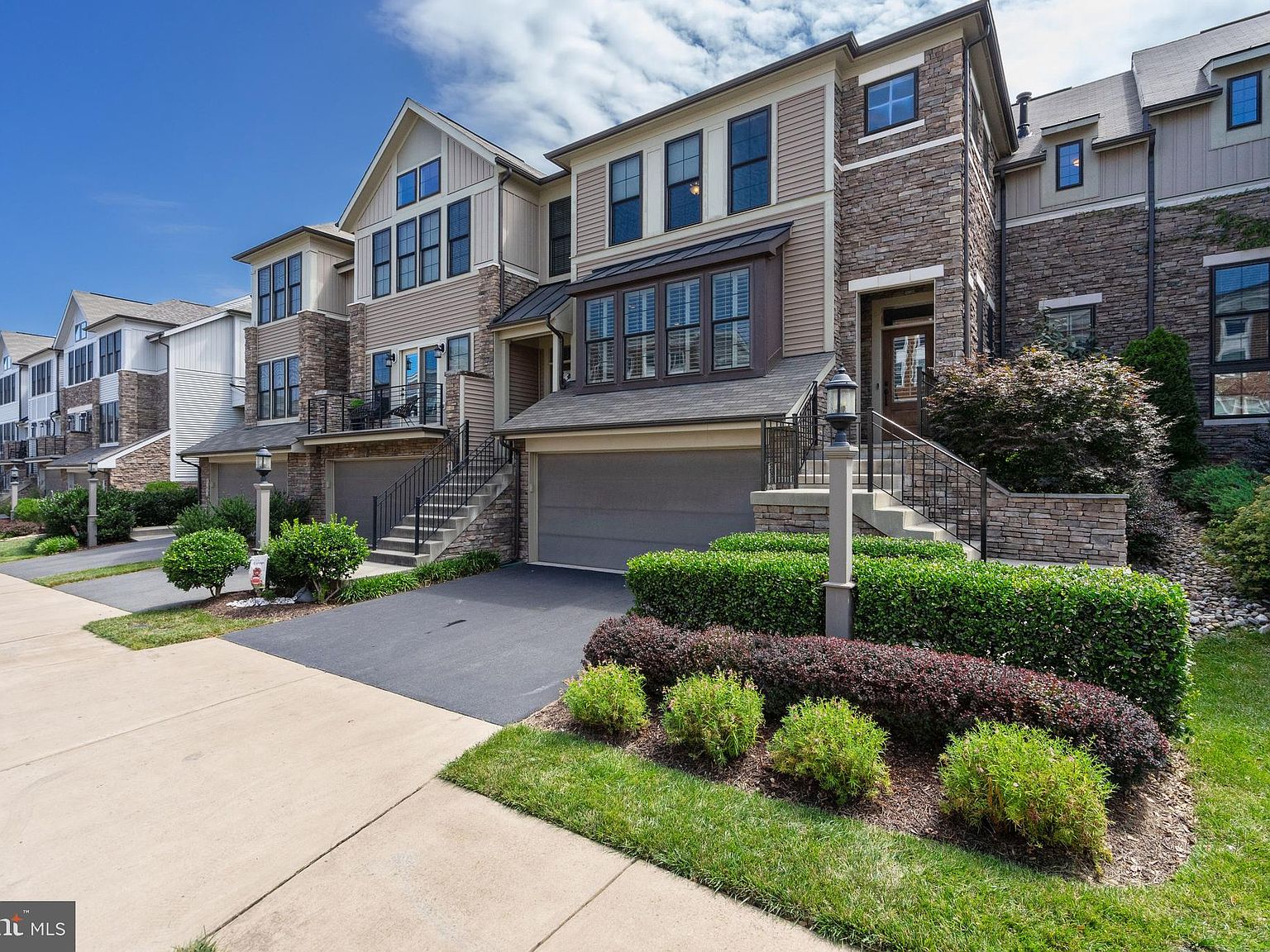 23490 Epperson Sq, Ashburn, VA 20148 | Zillow