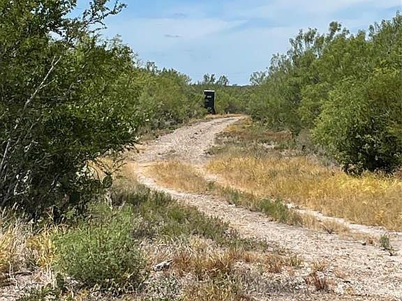 517 Superior Rd, Oilton, TX 78371 | MLS #37198171 | Zillow