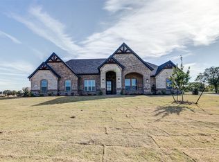 157 Las Brisas Dr, Decatur, TX 76234 | MLS #20693612 | Zillow