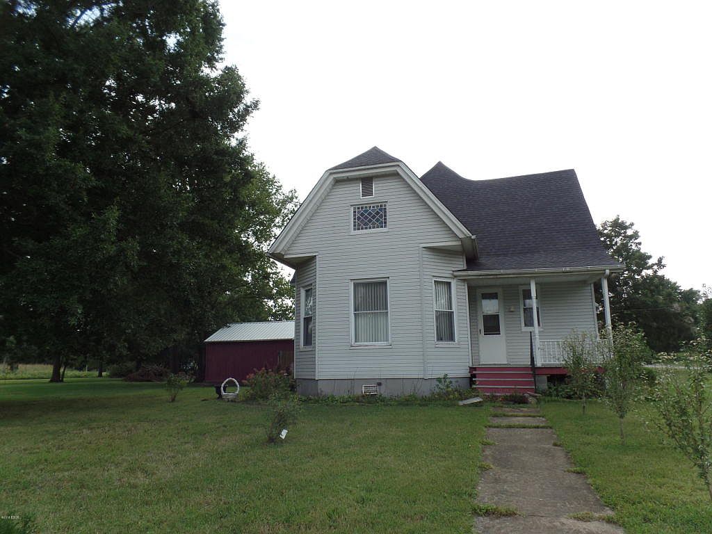 203 S Second St, Broughton, IL 62817 | Zillow