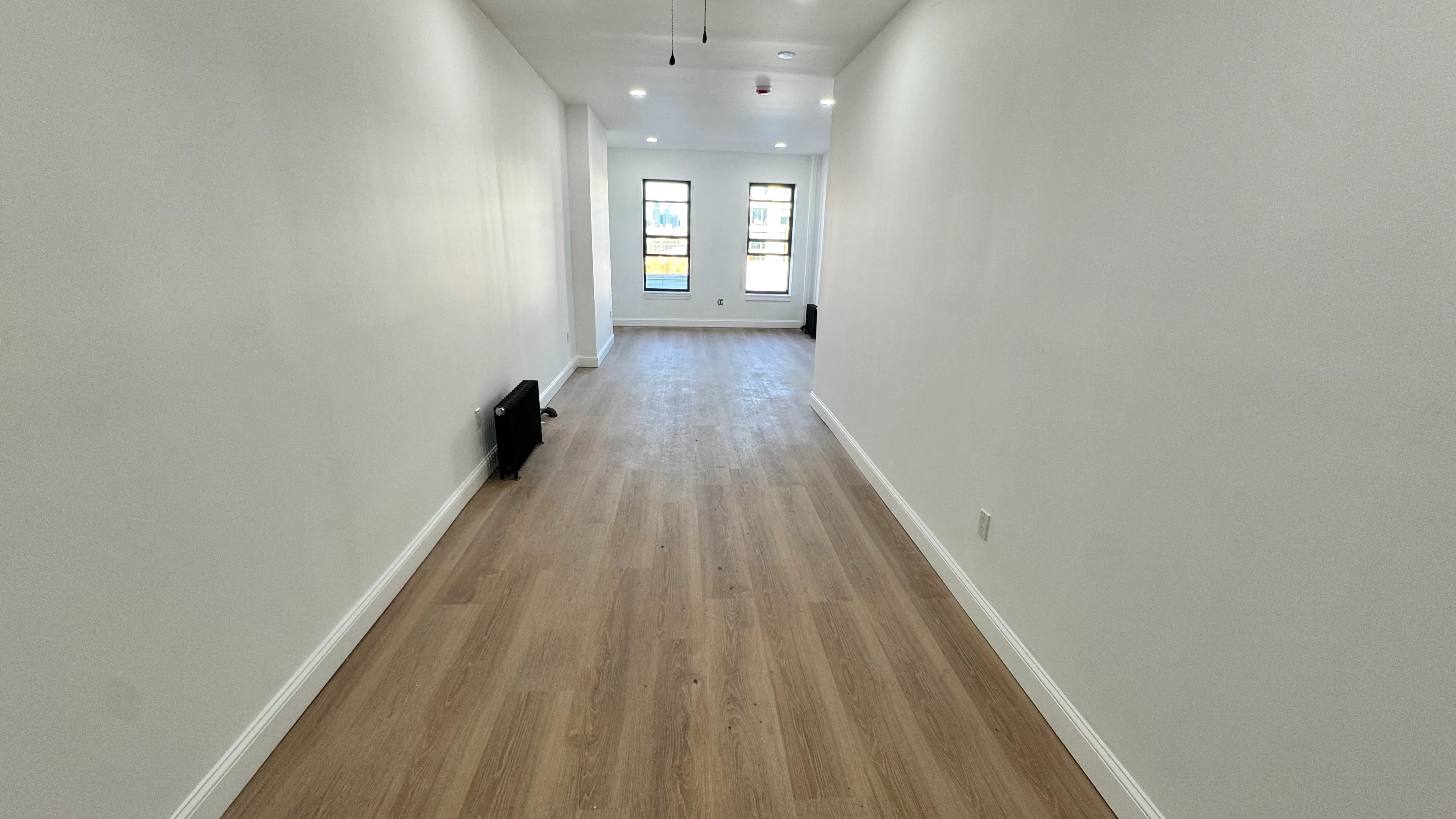 192 Grand Street #4R in Williamsburg, Brooklyn | StreetEasy