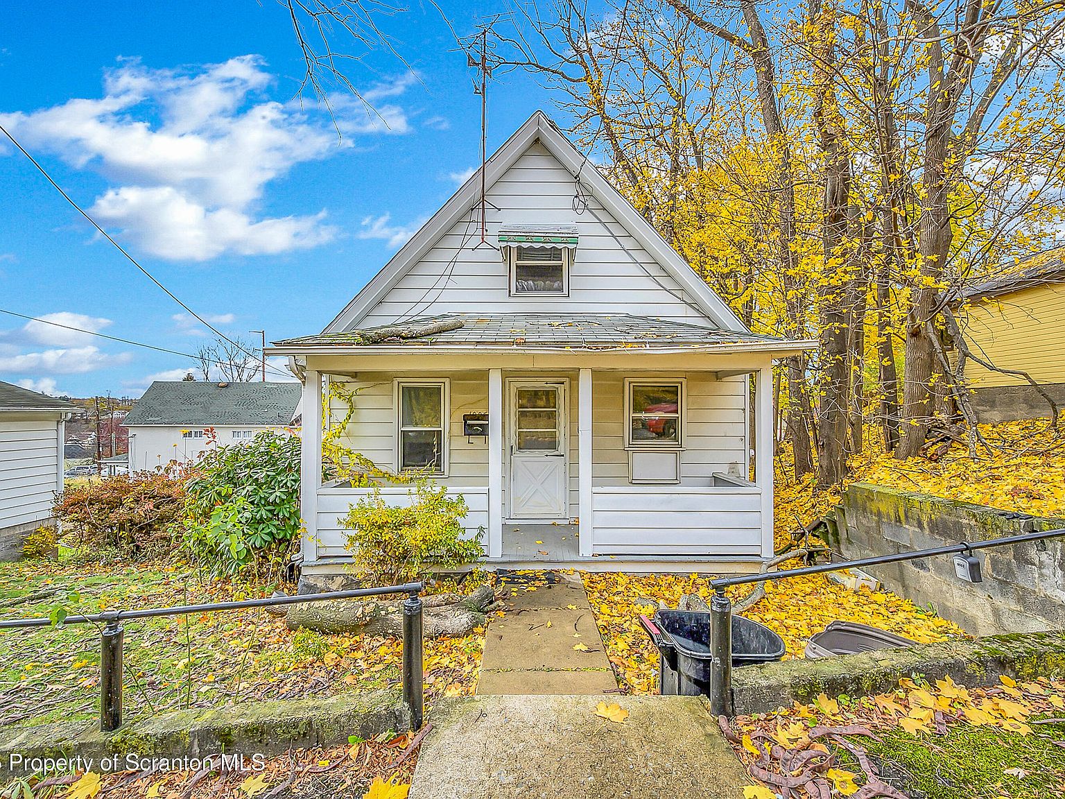 1005 Luke Ave, Scranton, PA 18510 | Zillow