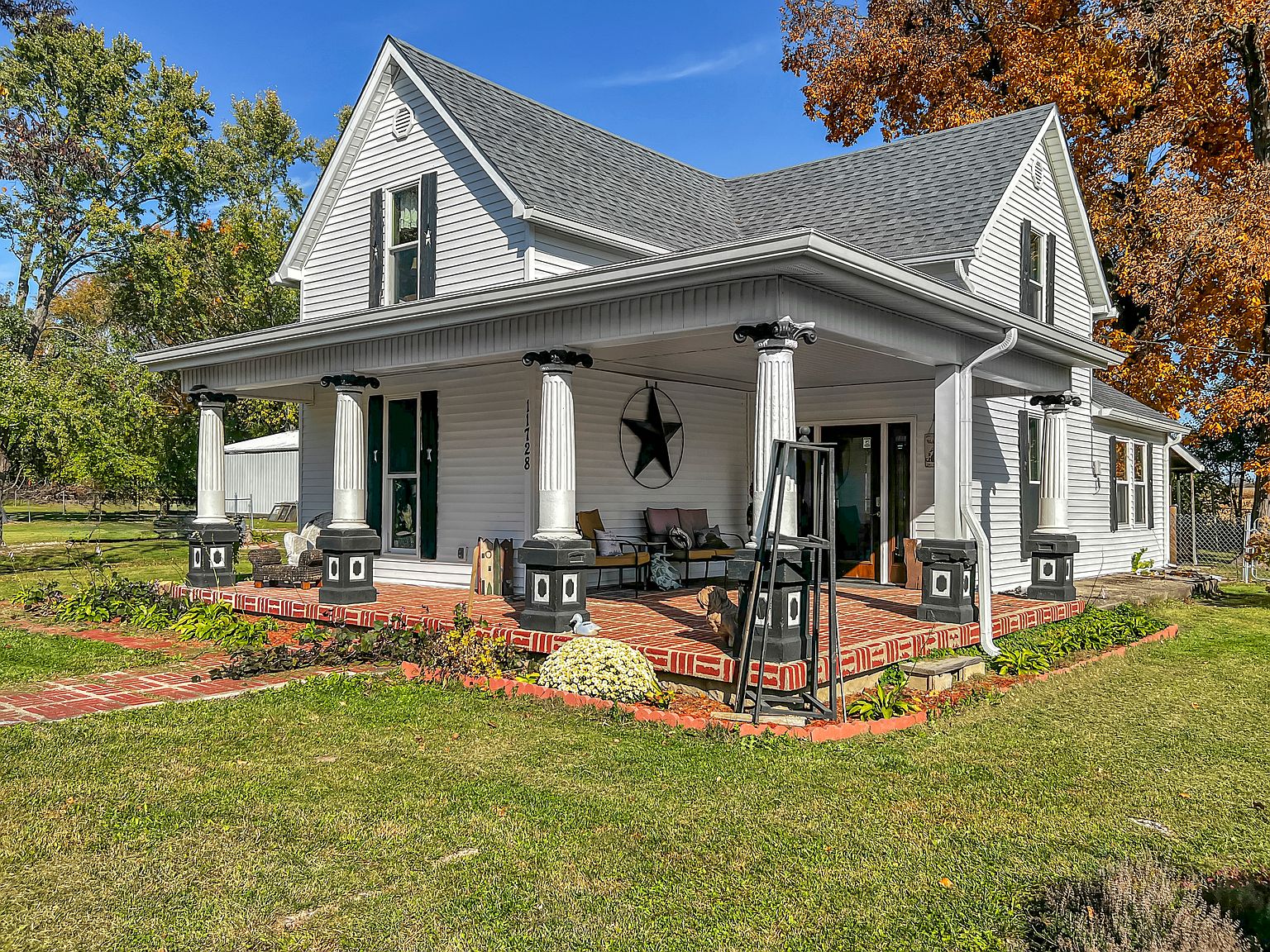 11728 S State Road 71, Clinton, IN 47842 | MLS #21950391 | Zillow