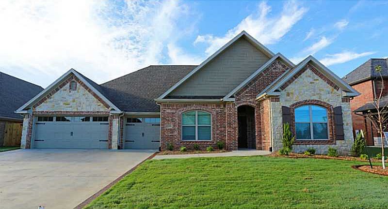 1909 SW Hayfield Ave, Bentonville, AR 72712 | Zillow