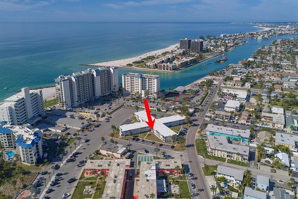 7050 Sunset Way APT 6, Saint Pete Beach, FL 33706 | MLS #O6364224 | Zillow