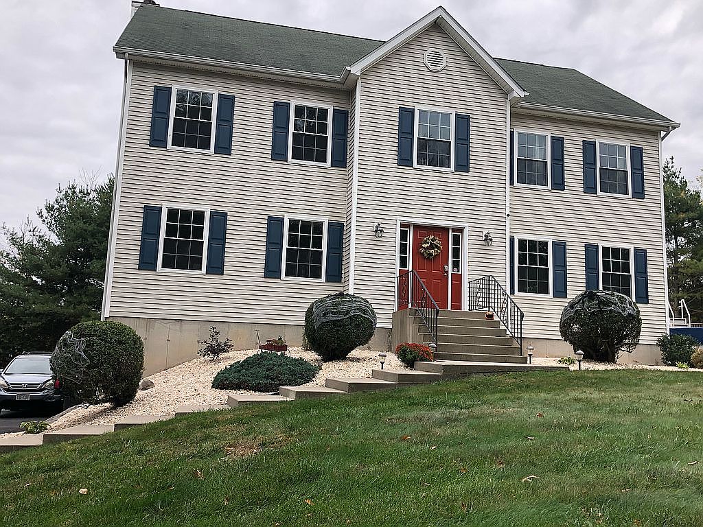 100 Nancy Ln, Chester, NY 10918 | Zillow
