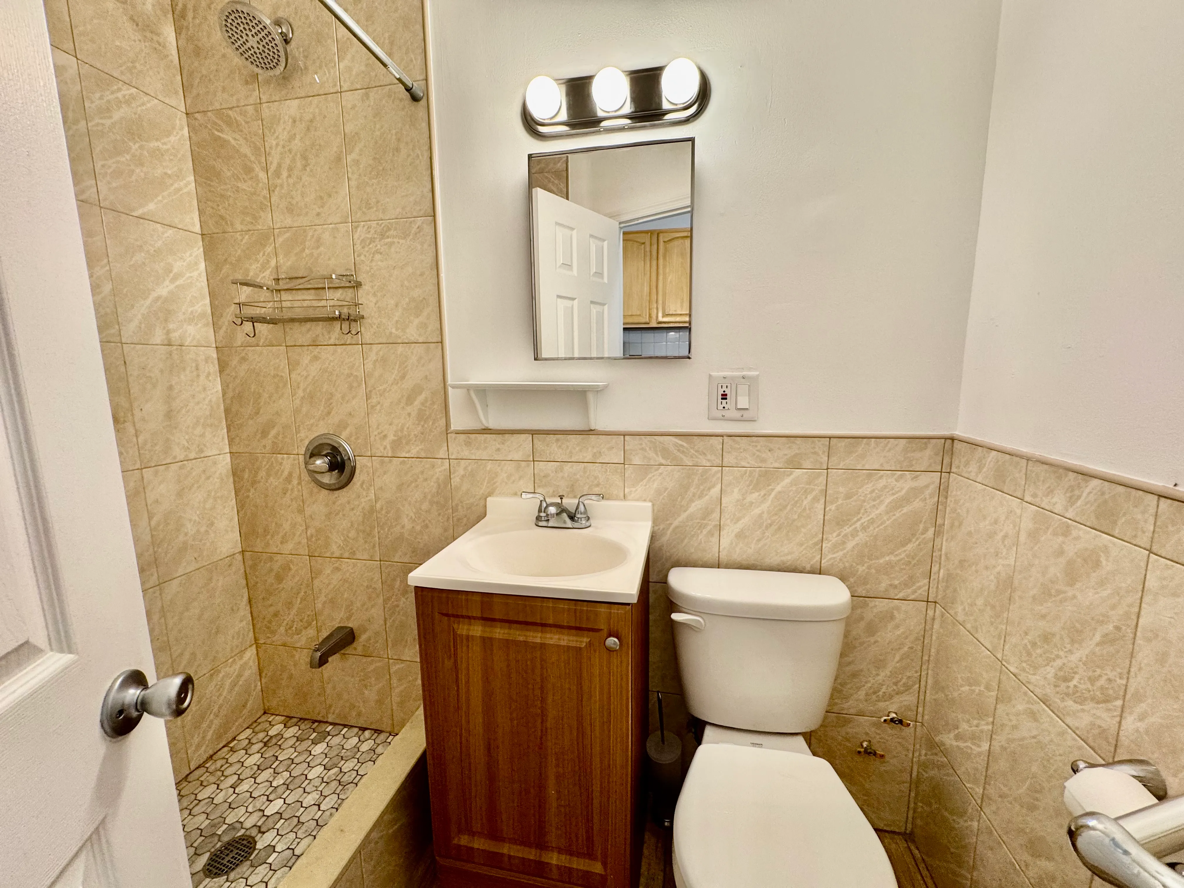 40 Rivington Street #4 in Lower East Side, Manhattan | StreetEasy