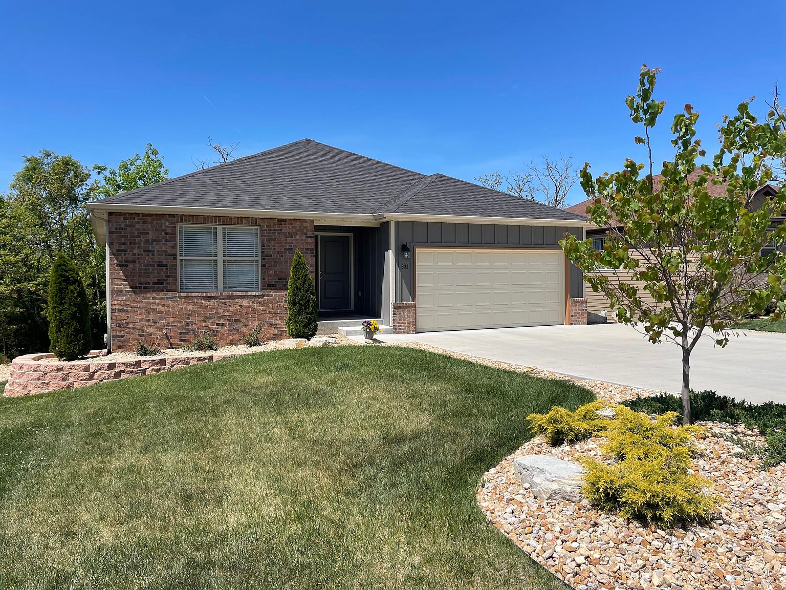 331 Cedar Glade Drive, Reeds Spring, MO 65737 | Zillow