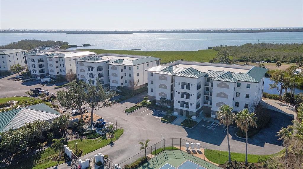 9203 Griggs Rd Unit 301, Englewood, FL 34224 | Zillow
