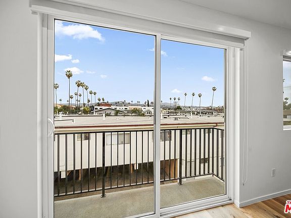849 N Mariposa Ave #847-1/2, Los Angeles, CA 90029 | Zillow