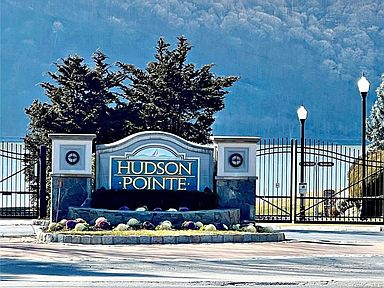 136 Hudson Pointe Dr, Poughkeepsie, NY 12601 | Zillow