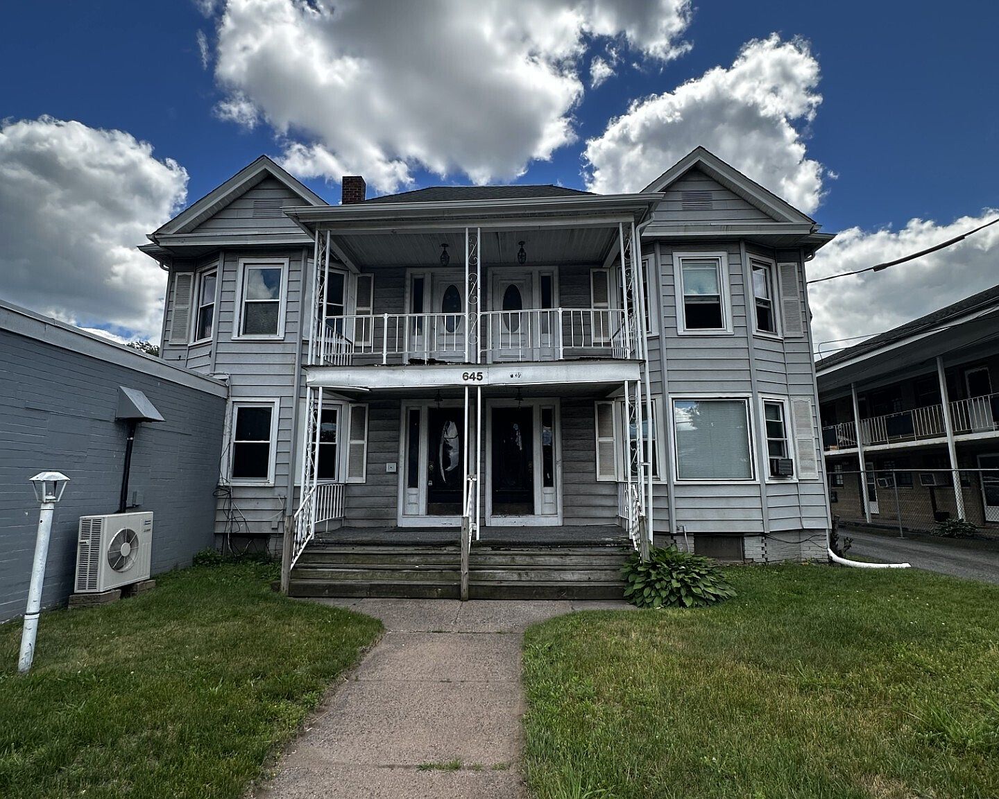 645 Burnside Ave #2, East Hartford, CT 06108 | Zillow