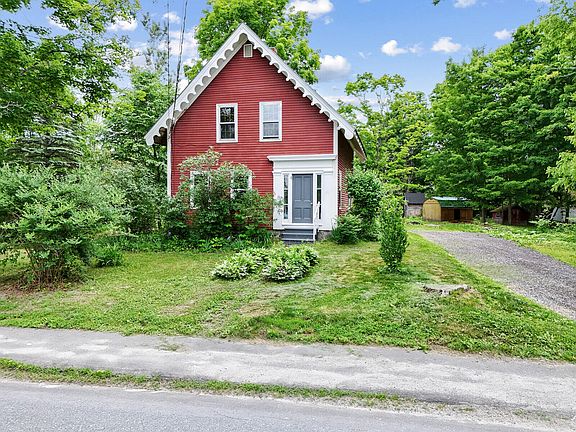 93 Railroad Street, Clinton, ME 04927 | MLS #1593714 | Zillow