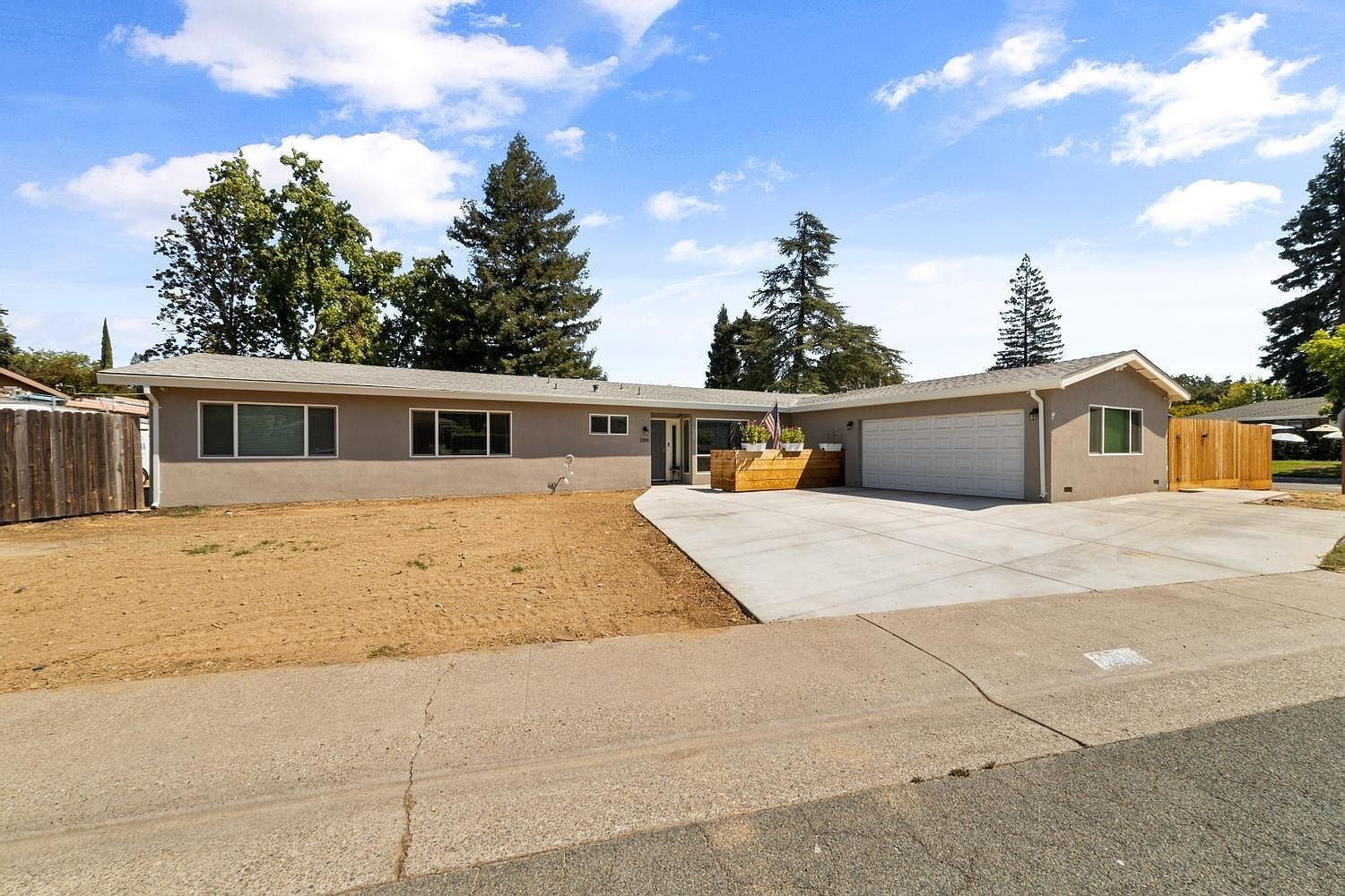5300 Rimwood Dr, Fair Oaks, CA 95628 | Zillow