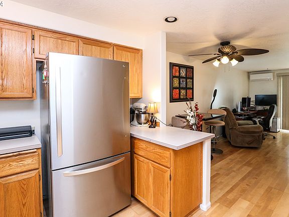 1544 Fetters Loop, Eugene, OR 97402 | MLS #24056495 | Zillow