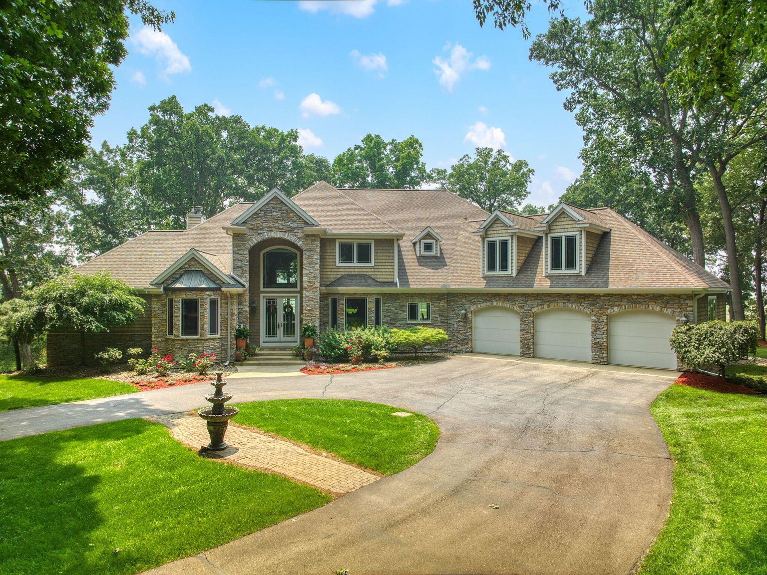 6841 Price Lake Rd N, Jackson, MI 49201 | MLS #23023294 | Zillow