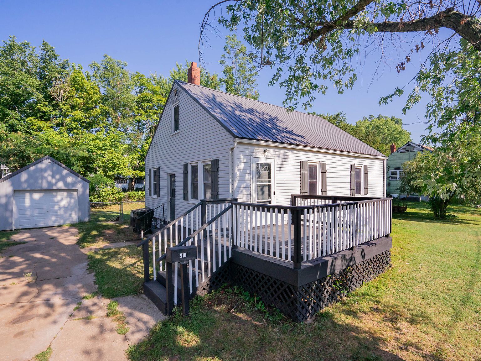 910 S Hazel Street, Mount Vernon, MO 65712 | MLS #60275461 | Zillow