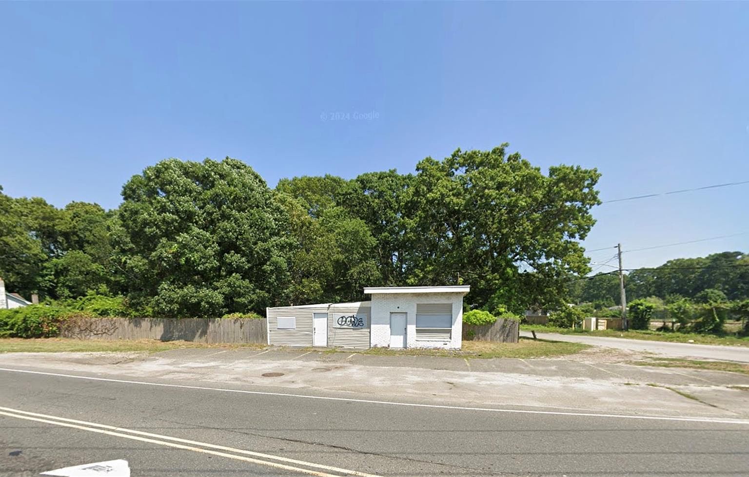 475 Mastic Road, Mastic Beach, NY 11951 | Zillow