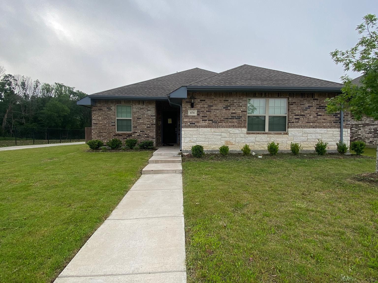 674 Edd Rd, Dallas, TX 75253 | Zillow