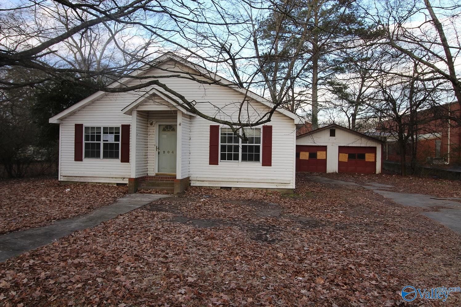 204 N Hambrick St, Albertville, AL 35950 | Zillow