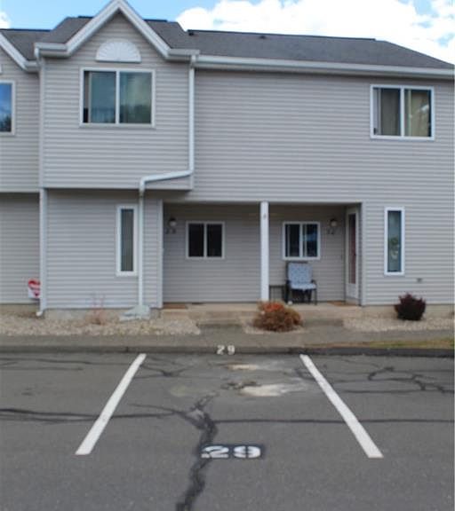 Pond Ridge Condominiums - Bristol, CT | Zillow