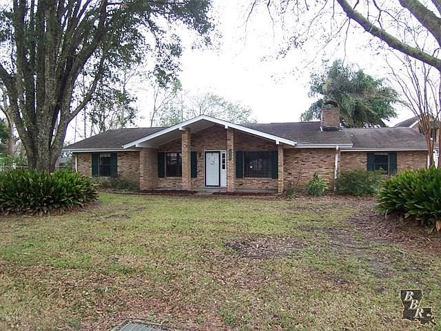 620 Cherry St, Raceland, LA 70394 | Zillow