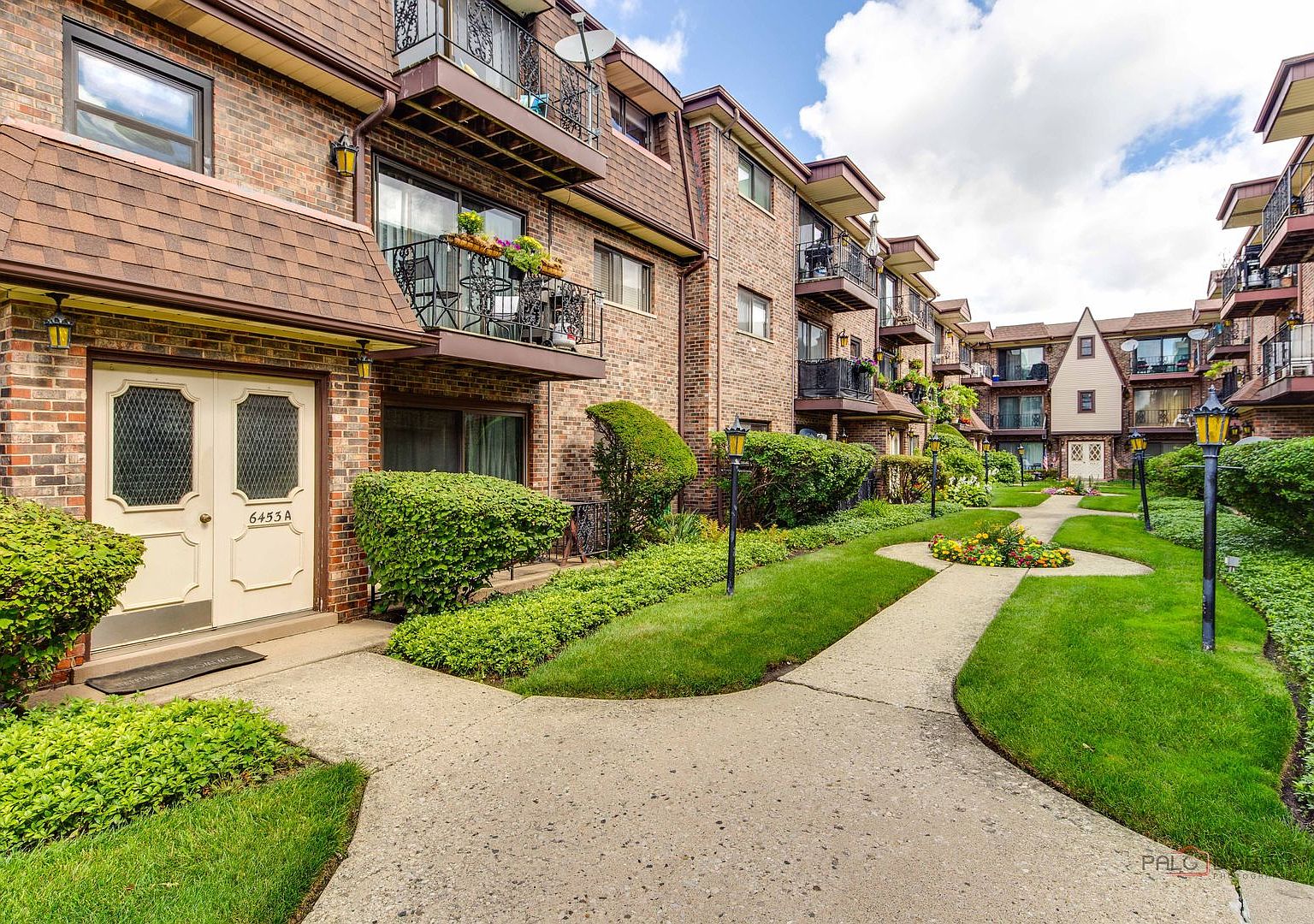 6453 N Northwest Hwy APT 3N, Chicago, IL 60631 | Zillow