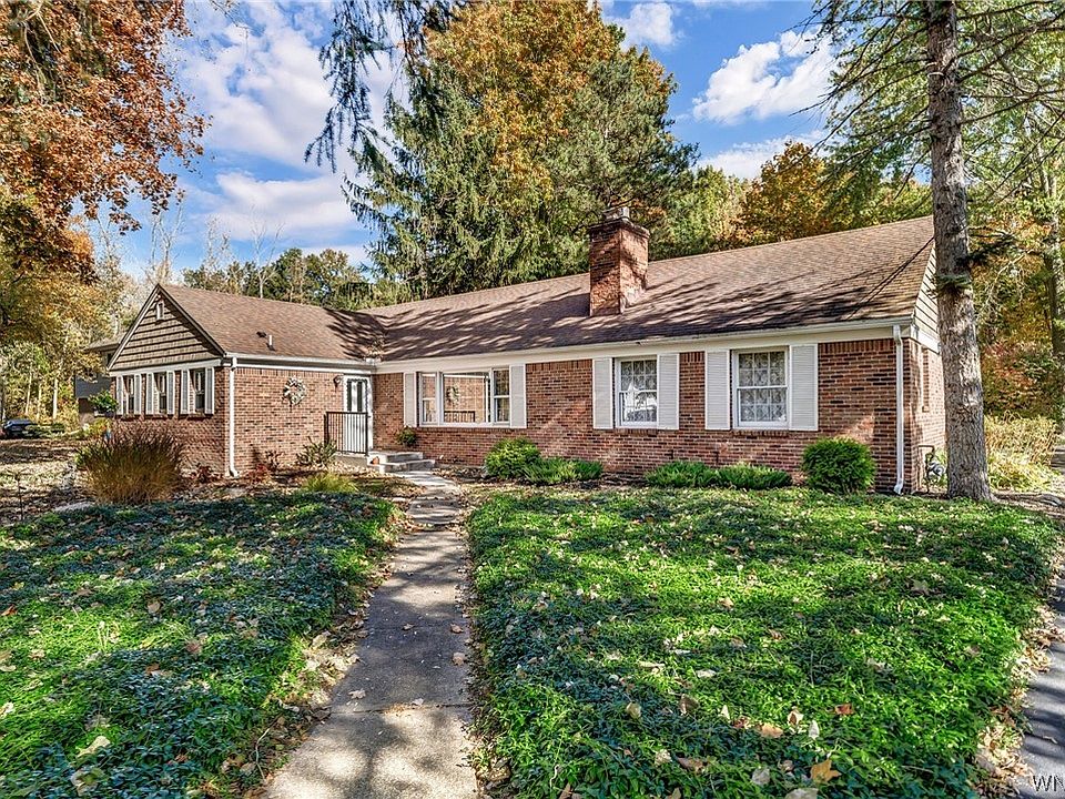 4695 Creek Rd, Lewiston, NY 14092 | Zillow