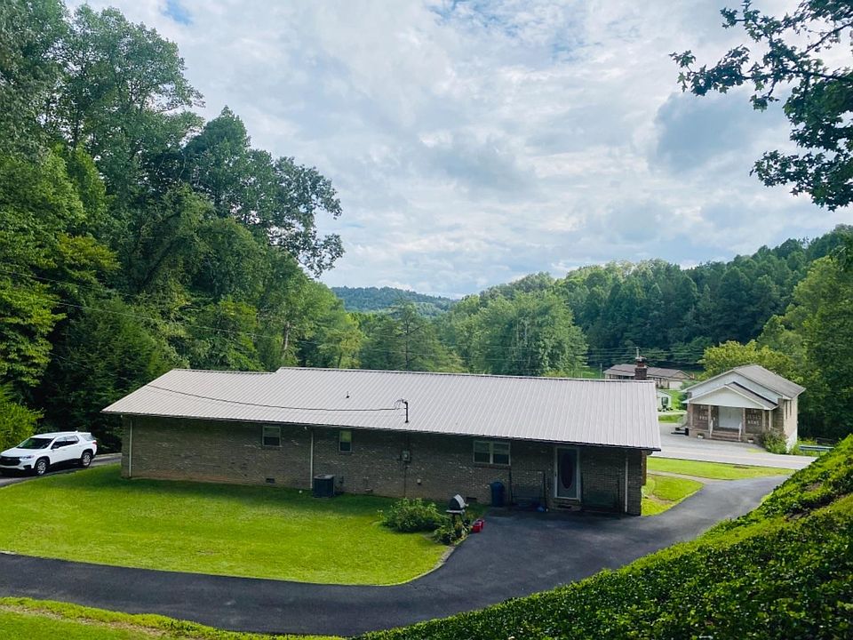 5318 State Highway 1304, Hinkle, KY 40953 | Zillow