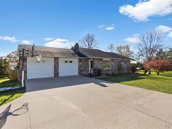 3232 State Highway Ff, Jackson, MO 63755 | Zillow