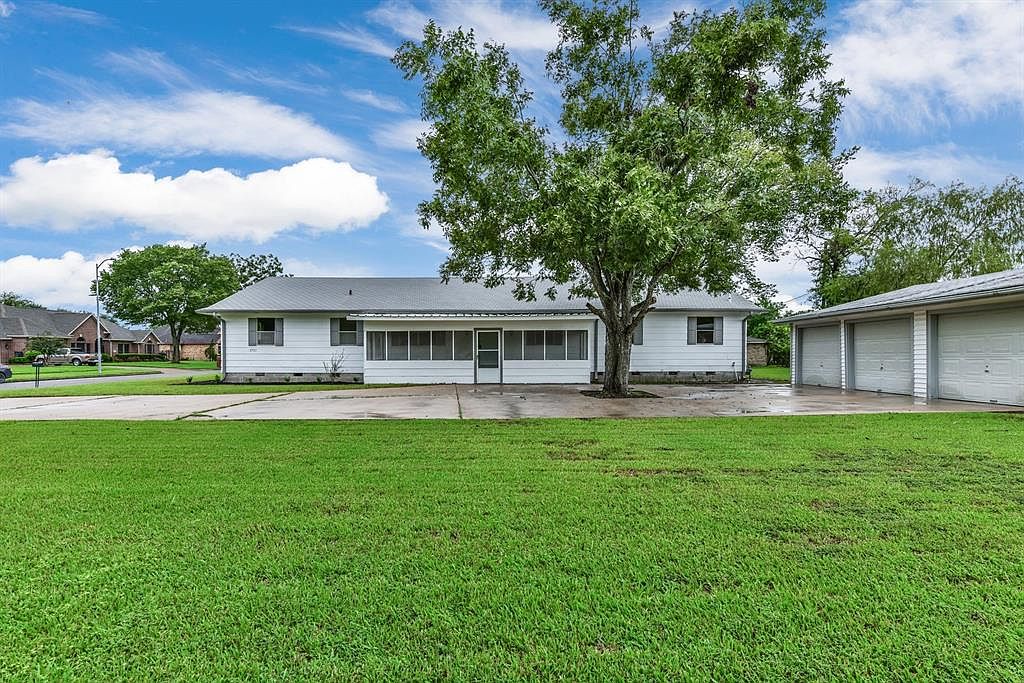 3751 Kildare Dr, Houston, TX 77047 | Zillow