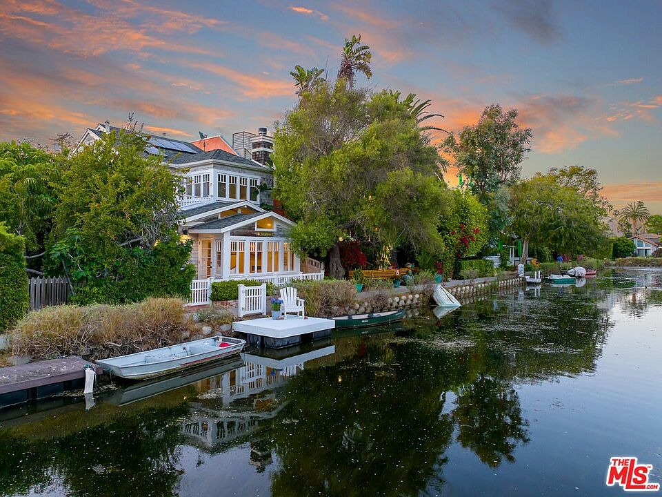 437 Linnie Canal, Venice, CA 90291 | Zillow